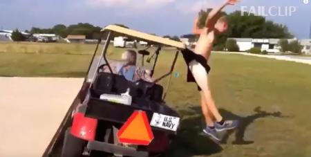 The Top 10 Ultimate Golf Fails - GolfPunkHQ